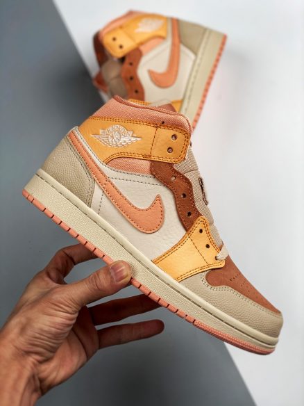 Air Jordan 1 Mid "Apricot Orange" - Kelvingift